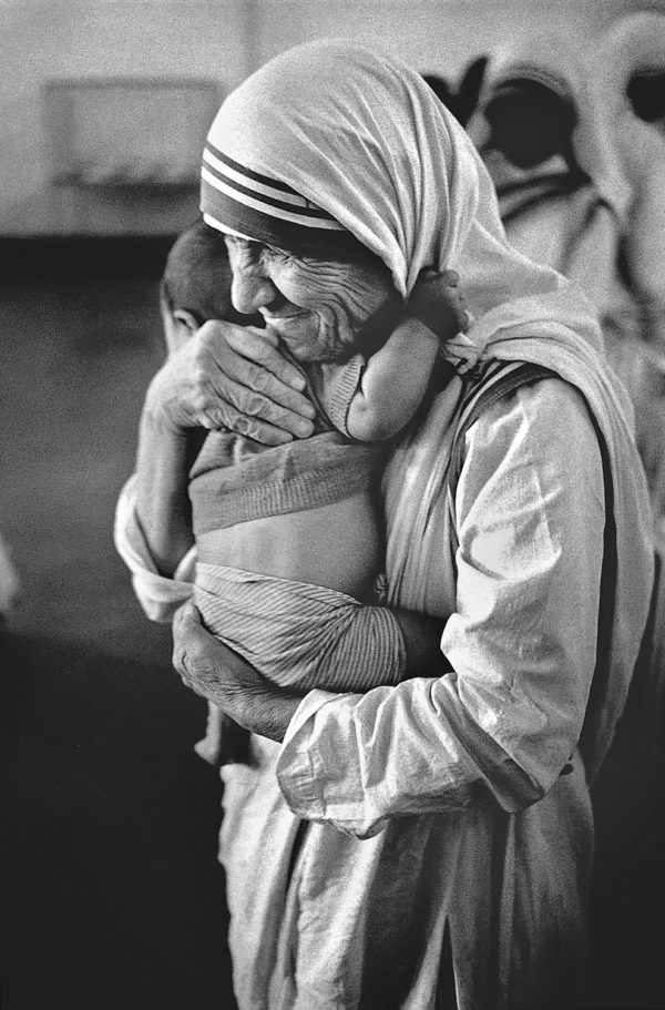 MOTHER TERESA – Raghu Rai Foundation