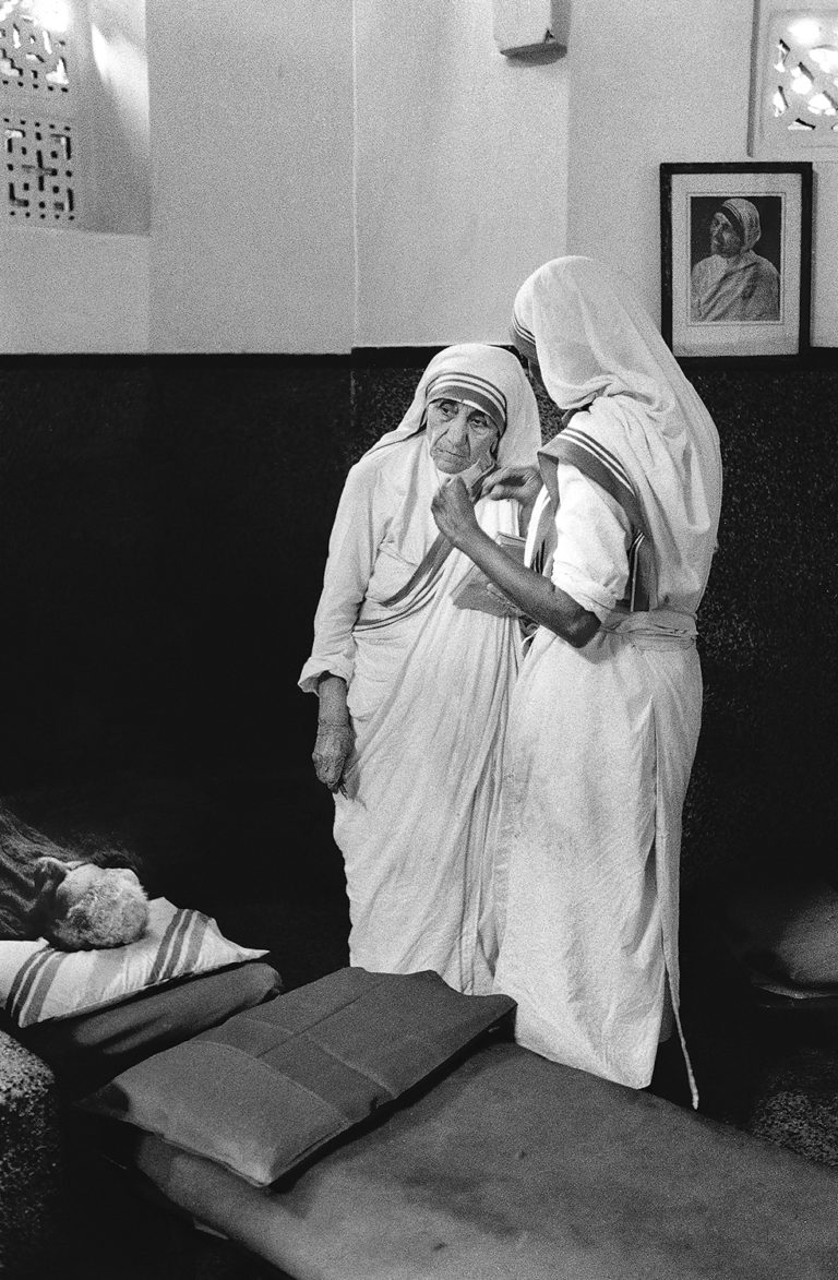 MOTHER TERESA – Raghu Rai Foundation