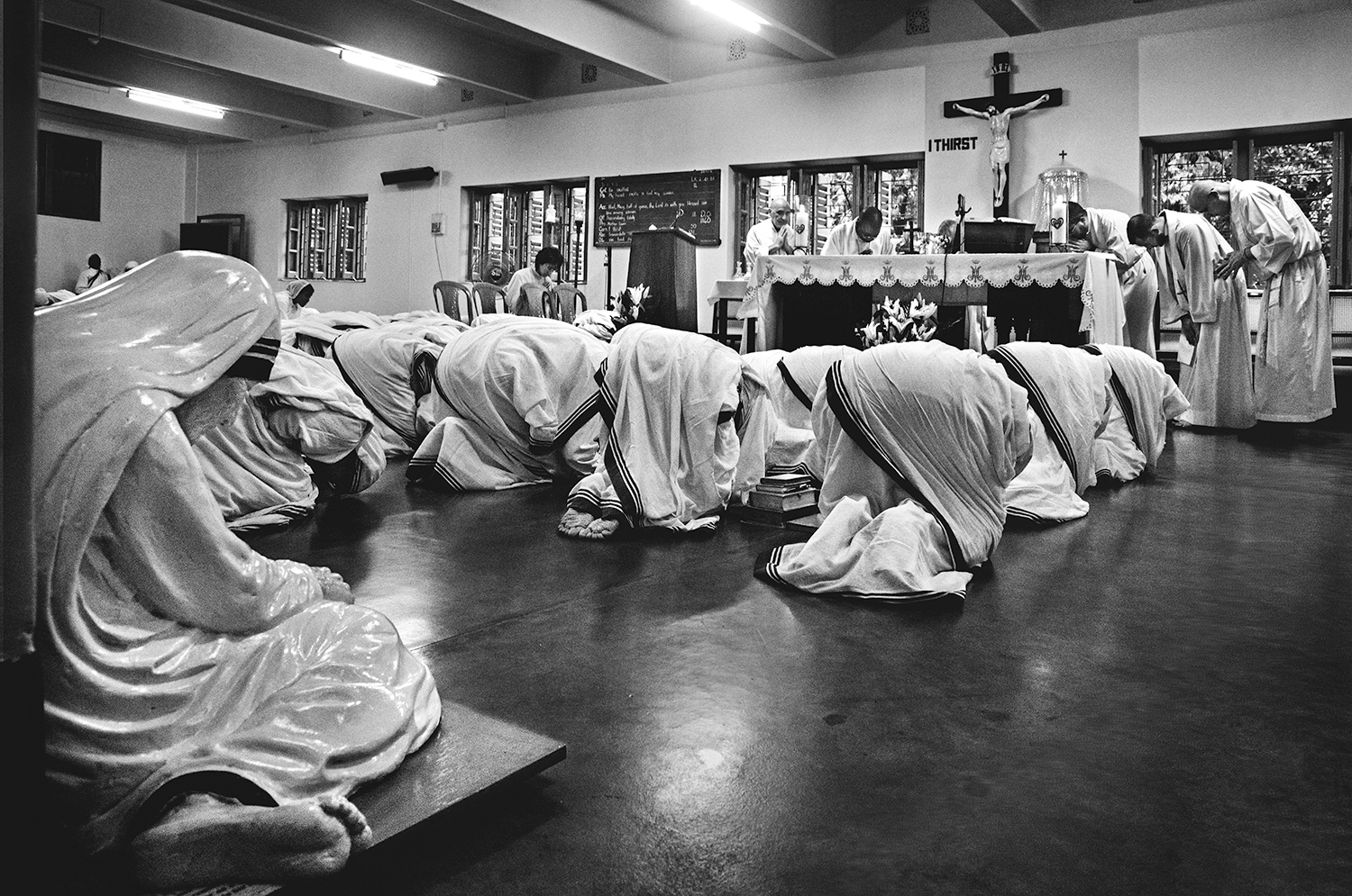 MOTHER TERESA – Raghu Rai Foundation