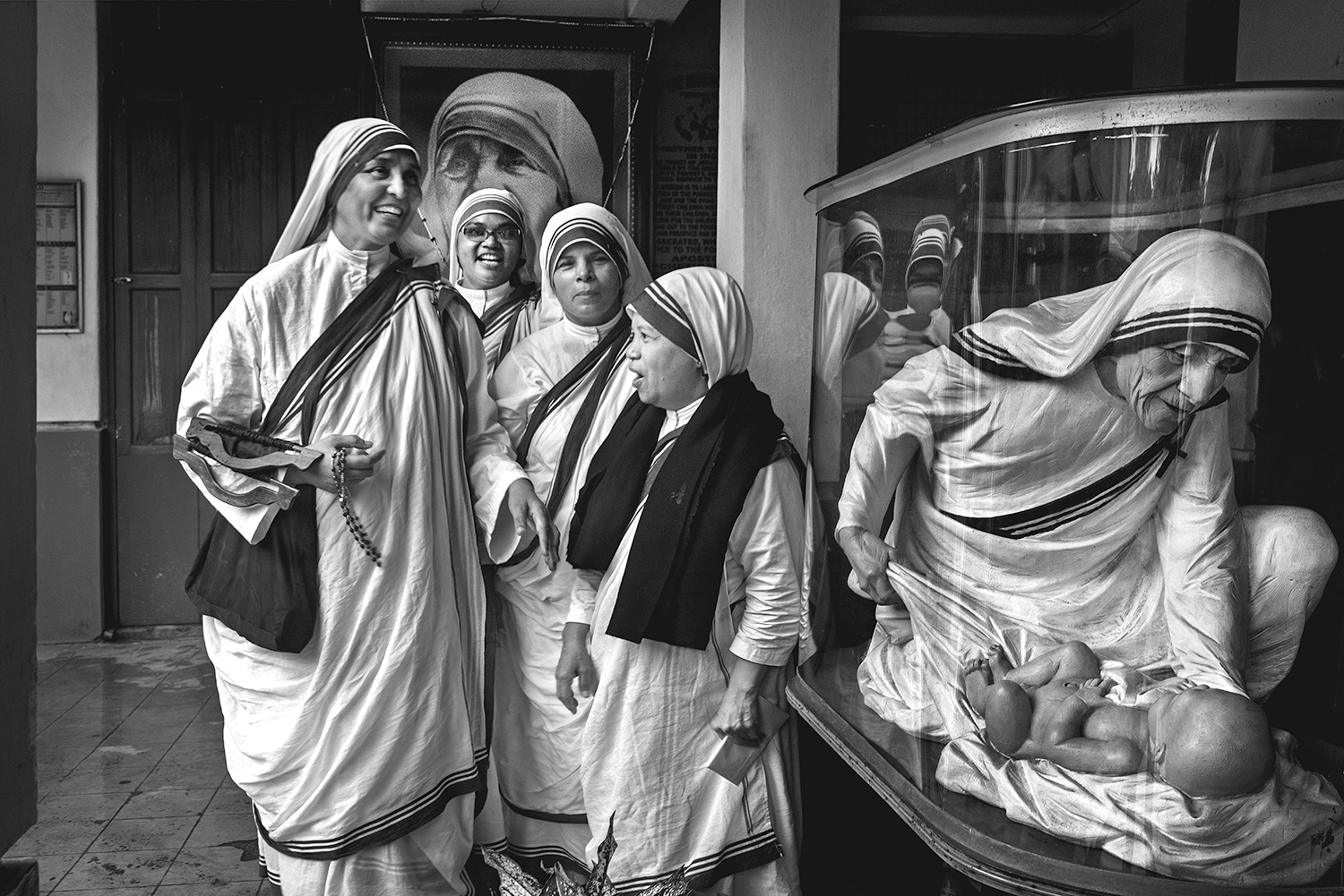 MOTHER TERESA – Raghu Rai Foundation