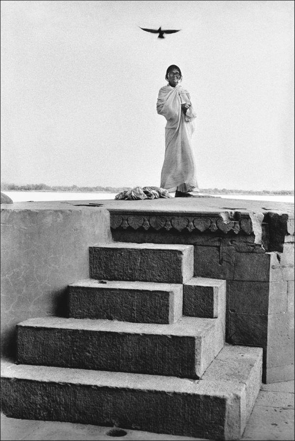 RETROSPECTIVE B/W – Raghu Rai Foundation