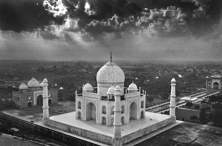 TAJ MAHAL – Raghu Rai Foundation