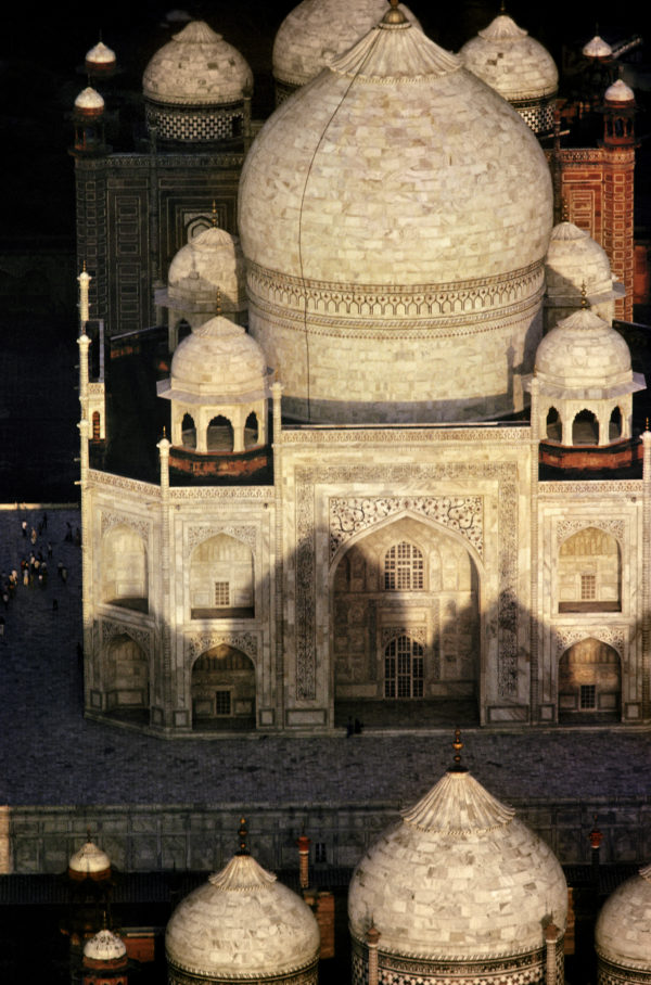 TAJ MAHAL – Raghu Rai Foundation