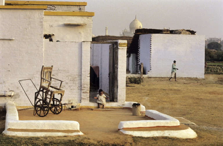 TAJ MAHAL – Raghu Rai Foundation