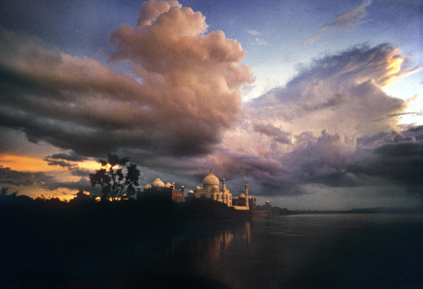 TAJ MAHAL – Raghu Rai Foundation